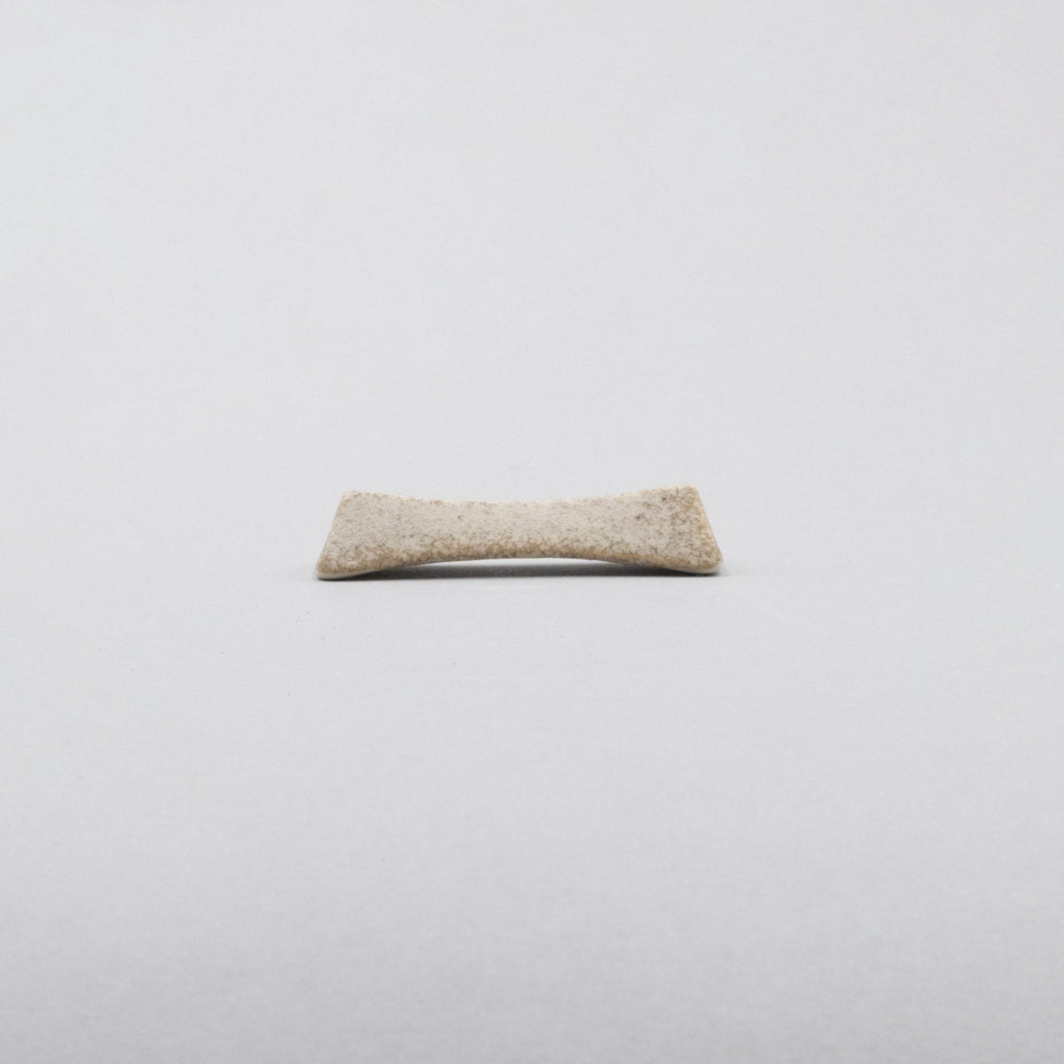 Kigoromo Triangle Chopstick Rest, 7cm x W2cm – Artifactt.com